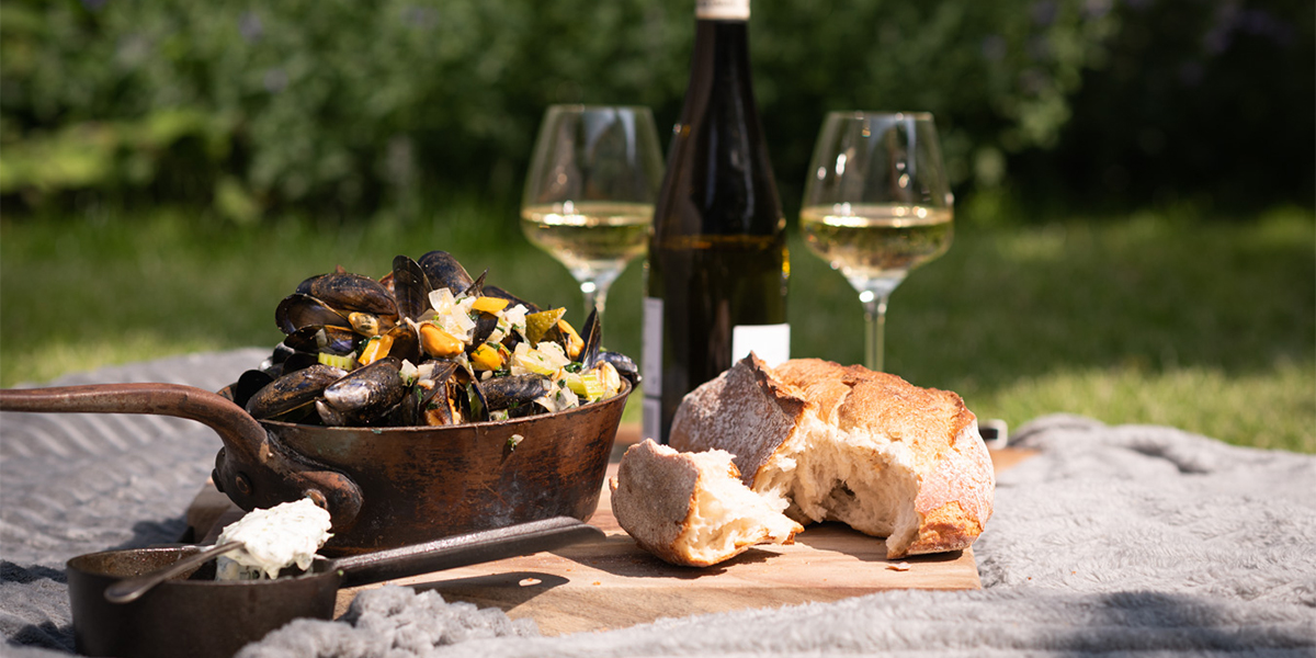 Big Green Egg | Mussels à la Big Green Egg